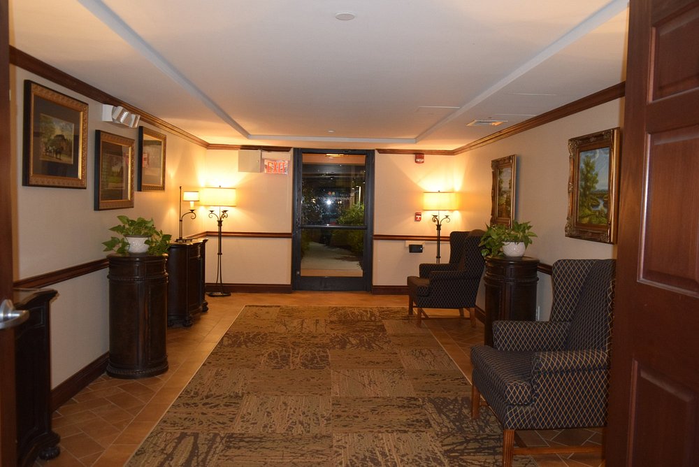 Bluegreen Resorts - Patrick Henry Square - Resort Condominium Services